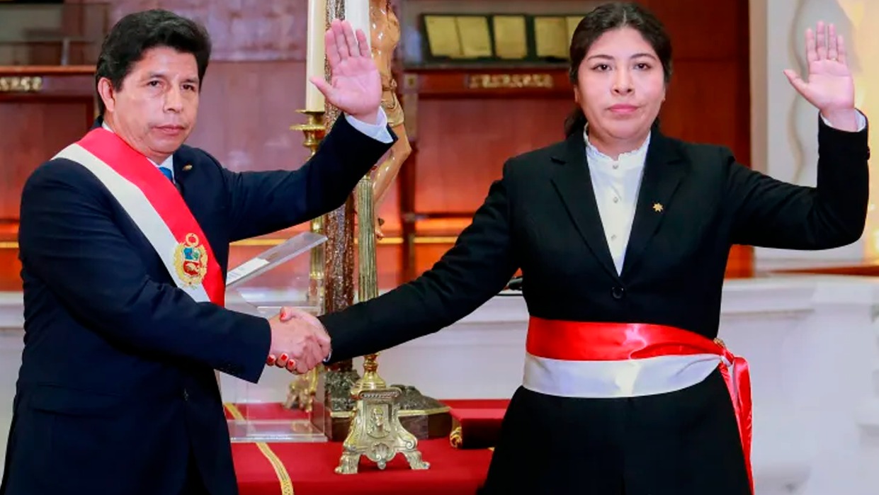 Perú rompió relaciones con México por asilar a la ex primera ministra ...